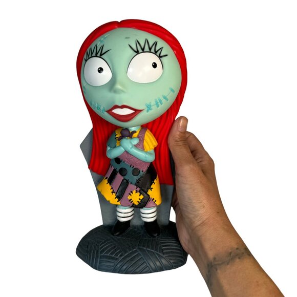 Disney | Holiday | The Nightmare Before Christmas 9 Sally Skellington ...